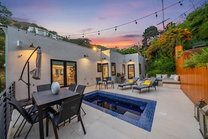 Hollywood Hills Oasis W/ Jacuzzi - Hollywood, CA