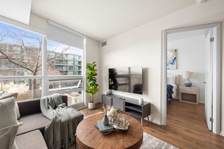 Stylish 1br Condo Near Toronto’s Top Attractions - Toronto