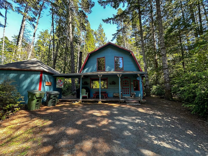 Sabala Cabin- Near Bandon Dunes Golf Resort - Bandon Dunes Golf Resort