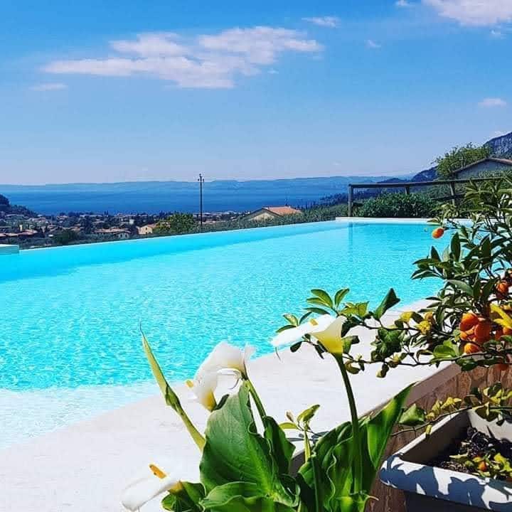 Relais Villa Olivi App Garten - Garda