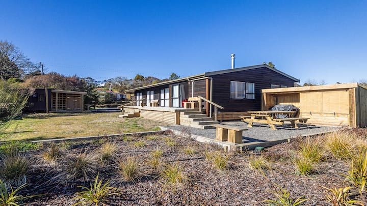 Railside Chalet - Raurimu Holiday Home - Ōwhango