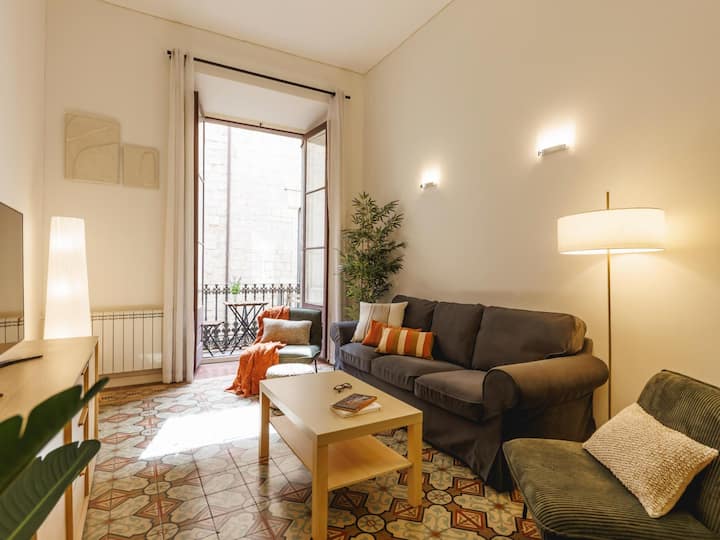 Bravissimo Ciutadans, Confortable Avec 4 Chambres - Gérone, Espagne