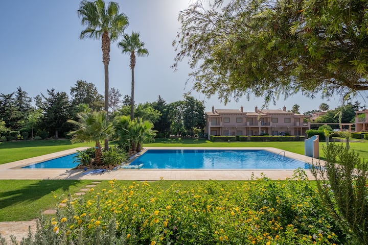 Sunny House With Jacuzzi And Pool By Hostwise - Albufeira