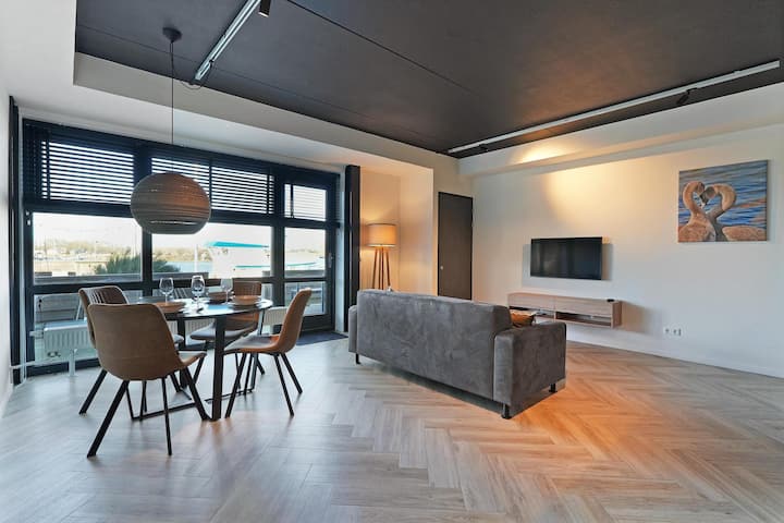 Waterkant Suite Boei | 2 Personen - Hellevoetsluis