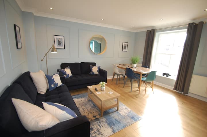 Moderne-appartement-sdb Privée - Abergavenny