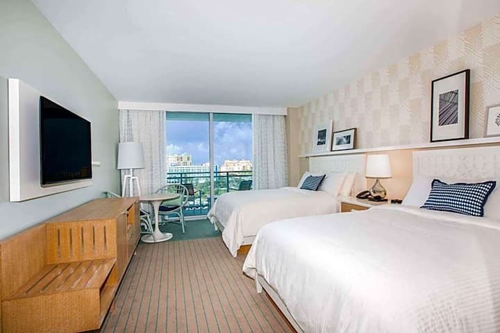 Wyndham | 2 Queen | Partial Gulf View | 2 Units - Clearwater Beach, FL