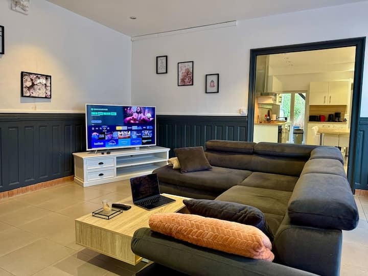 Un Jardin Au Bord De L'eau - Dreux