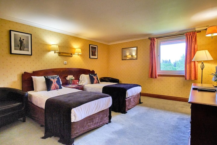 Elegant Room Perfect For A Highland Hiking Trip - Crianlarich