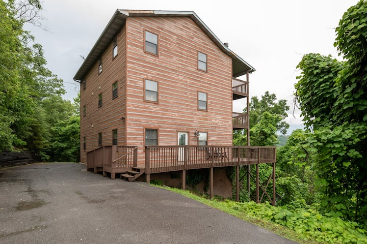 Tennessee Lodge - Pigeon Forge