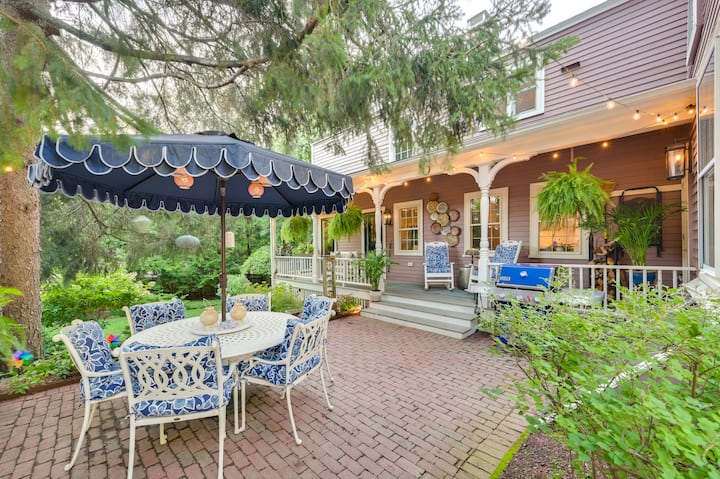 < 1 Mi To Dtwn Salem: Apt W/ Shared Patio & Yard! - Salem, MA