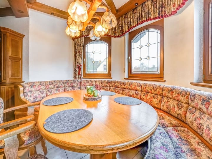 Appartement Spacieux à Adenau Près Du Nürburgring - Adenau