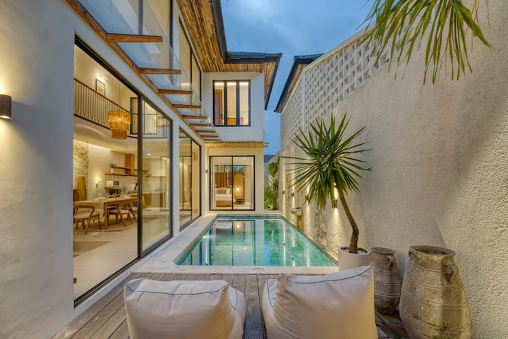 Casa Amadeo A4- 3br Villa Near Seminyak Beach - Kuta