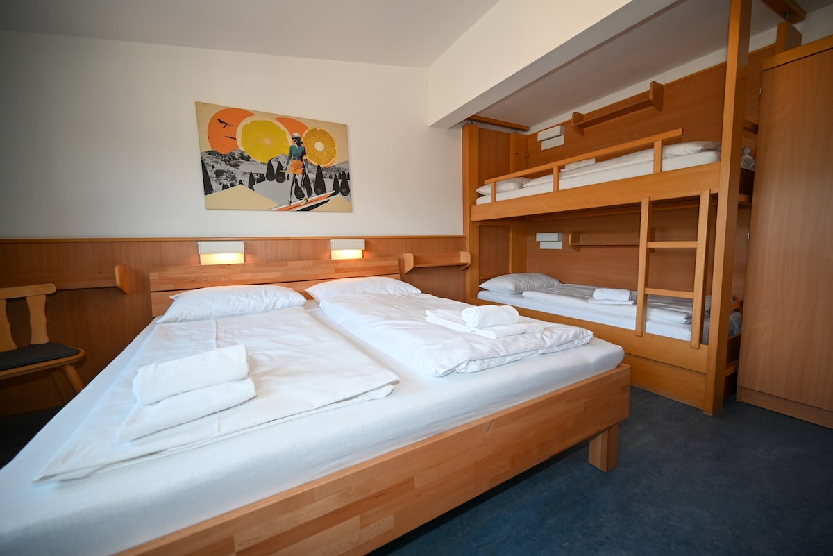 Schmitten 27 - Room 9 / 200m from ski lift - Airbnb