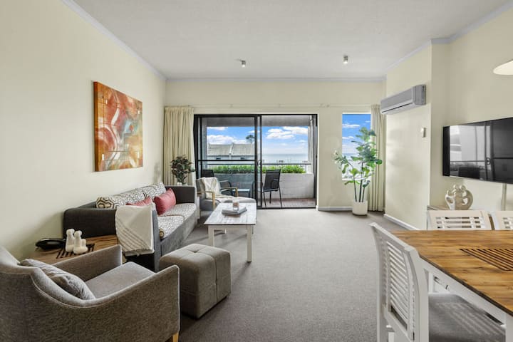 The Penthouse - Lorne