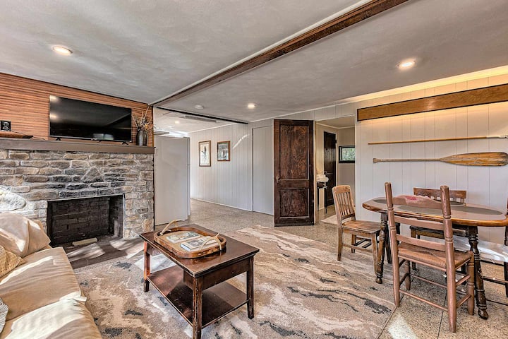 The Woodsman's Cottage At Cliffwood Colony - Linn Run State Park, Rector