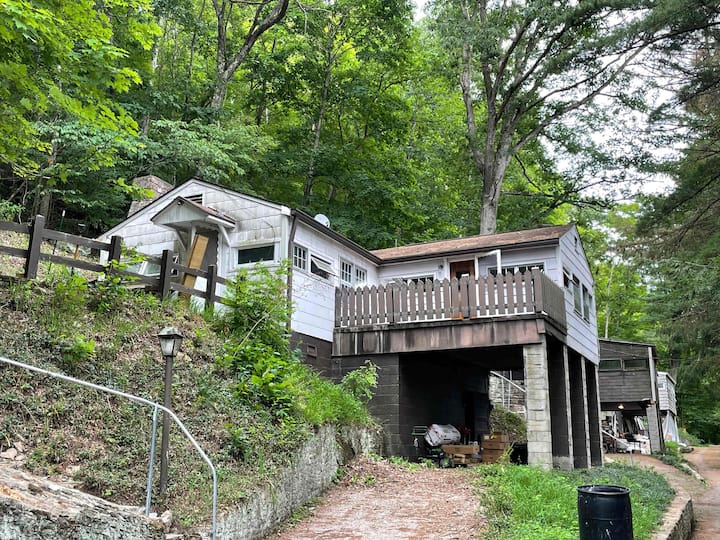Beautiful Cabin In Nature - Linn Run State Park, Rector