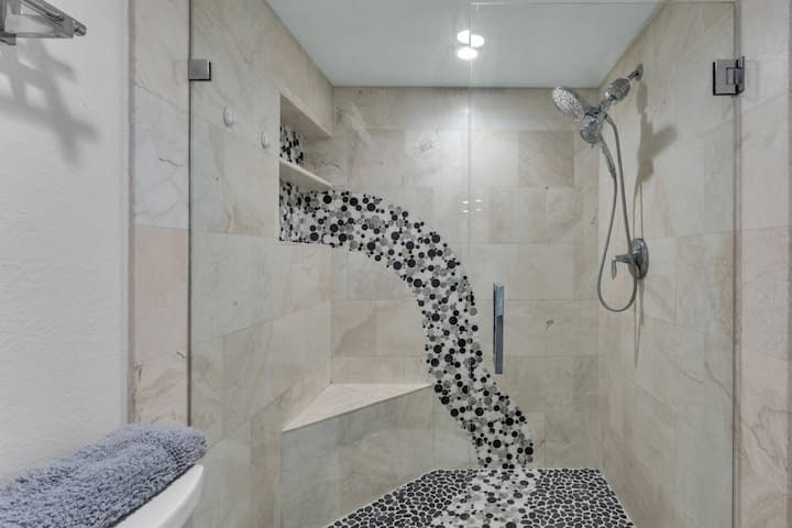 Luxury 2br Golf View |Saddlebrook Resort Amenities - Wesley Chapel, FL