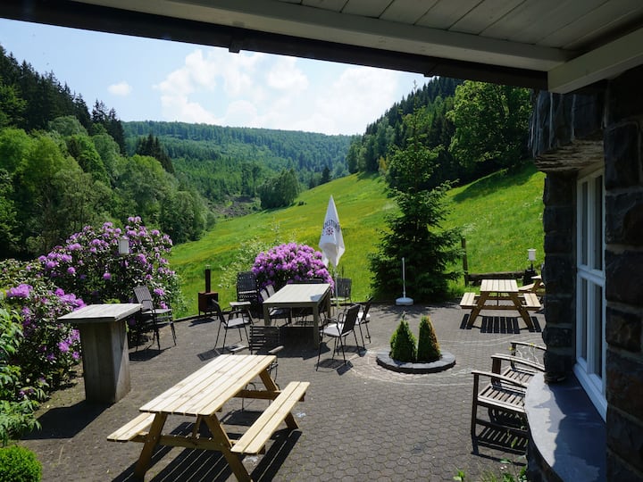 Villa De Groupe Avec Accès à La Forêt - Medebach