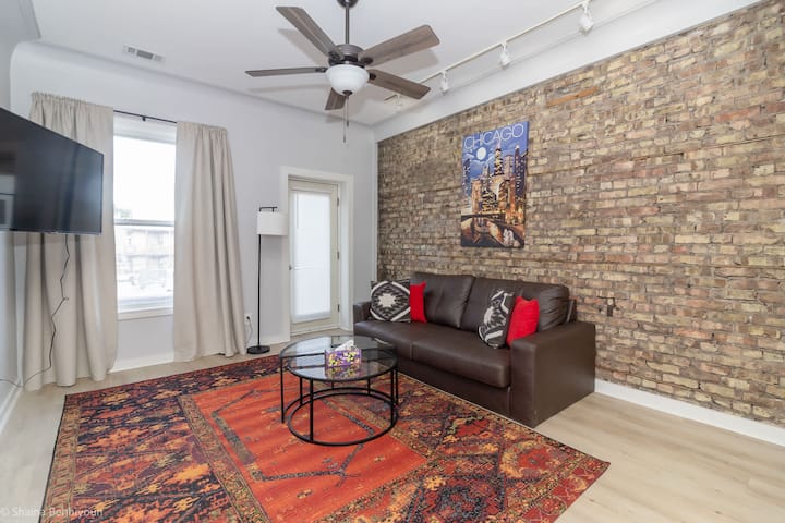 Wicker Park 1 Br Apartment - King Bed! - Sheridan Park - Chicago