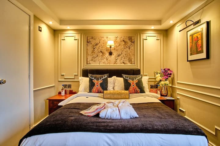 Highland Stay With Breakfast & Indoor Games - Crianlarich