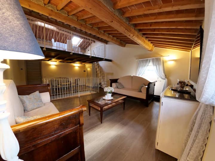 Bedroom  In B&b La Bella Lucca - Lucca