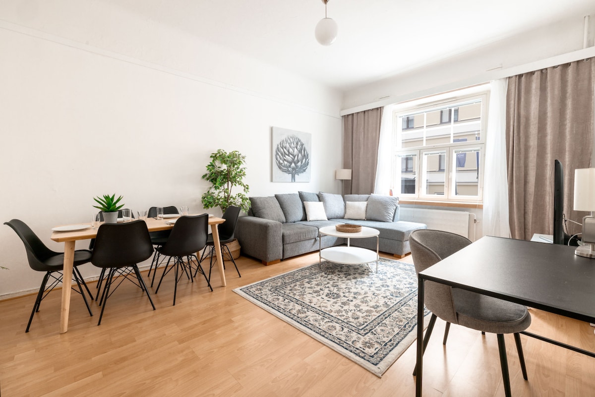 Beautiful 1BR apartment in the heart of Kamppi - Apartments for Rent in ...