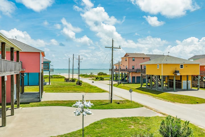 Ocean View, Pet-friendly L Free Cancellation - Crystal Beach, TX