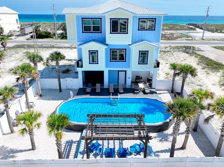 6 Bedroom / 4 Full Baths / 3 Half Baths / Gulf Vie - Navarre, FL