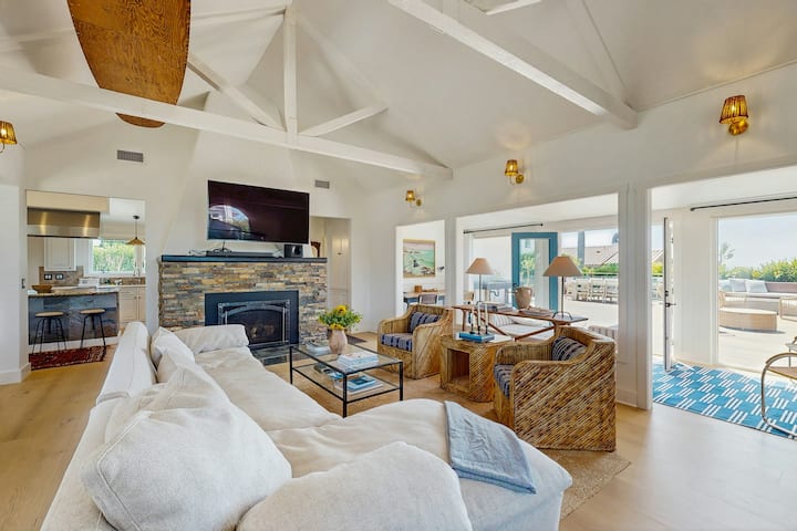 3br Oceanview Home On Bluff W/hot Tub & Gas Grill - Santa Barbara, CA