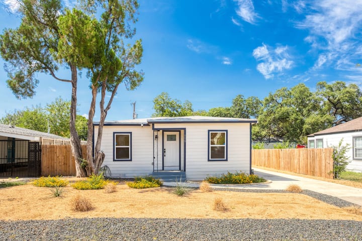 Alamodome Launching Pad - San Antonio, TX