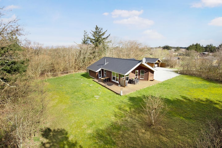 Cozy Holiday Home With Spa By The West Coast. - Hirtshals