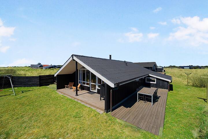 Classic Summerhouse Charm In Beautiful Tornby - Hirtshals