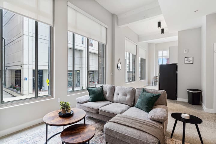 Spacious 2br Cozysuites | Otr Downtown #13 - Covington, KY
