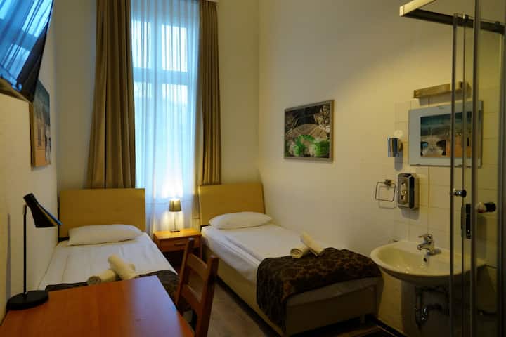 Practical Double Room Near S-charlottenburg - Berlín