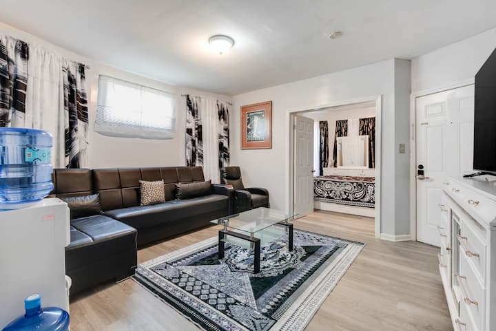 ‼️3br Newark Duplex Near Downtown & Transit - New York City