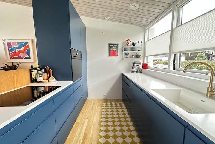 Modern And Family Friendly House In Fossvogur In - Reykjavík