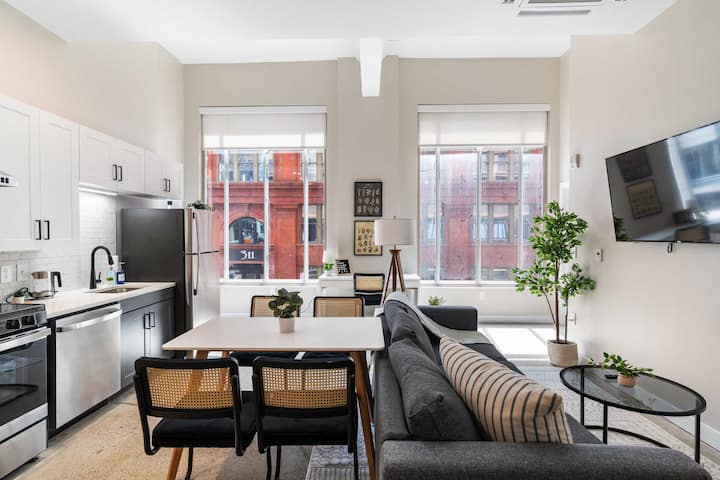 Spacious 2br Cozysuites | Otr Downtown #12 - Cold Spring, KY