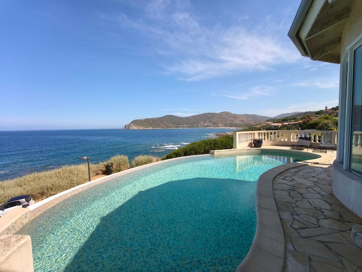 Villa Spacieuse Avec Piscine Et Vue Sur La Mer - Ajaccio