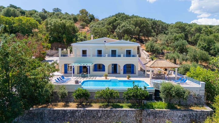 Panorama Julia By Vintage Travel - Kassiopi