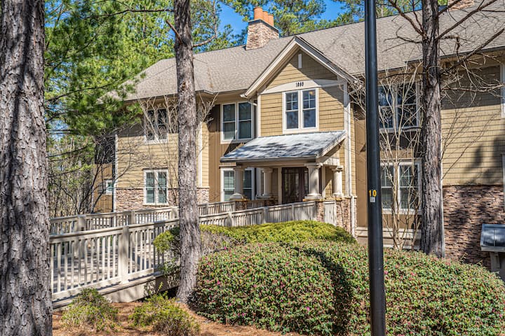 Cutie's Cottage Reynolds Lakeside Condo - Greensboro, GA