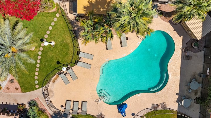 2 Pool View Rooms | Close To Old Town Scottsdale! - Scottsdale, AZ