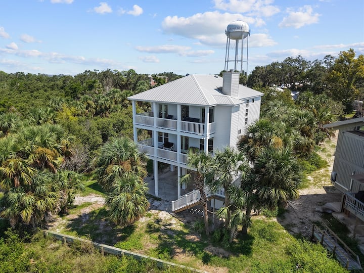 Gulf Landing- Amazing Water View With Boat Parking - Cedar Key, FL
