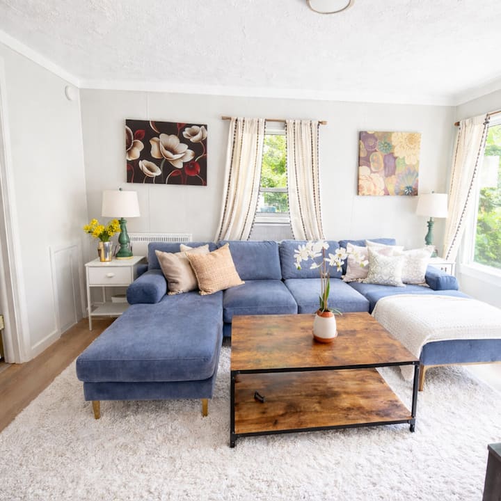 Cozy 2br Woodmere Retreat Fire Pit & Free Parking - Chagrin Falls, OH