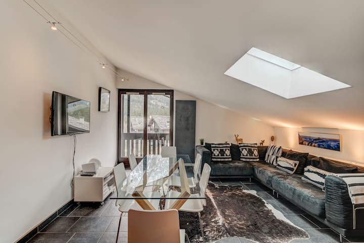 Apartment Les Drus - Alpes Travel - Sleeps 6 - Chamonix