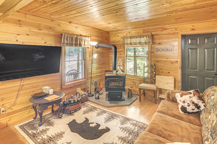 Horses Welcome! Jamestown Home W/ Fenced Pasture - Jamestown, TN