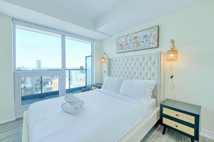 Balcony Skyline Views 2br 2ba Sleeps 6 Near Eaton - Toronto