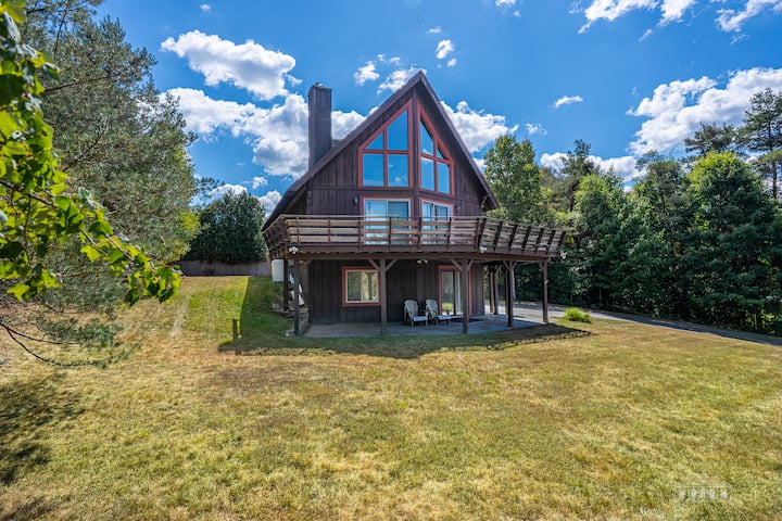 Sun Mountain Chalet - Saranac Lake, NY