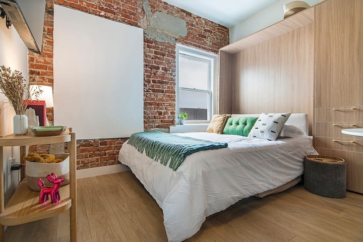 Newly Renovated Glendale Studio - #203 - Echo Park - Los Angeles