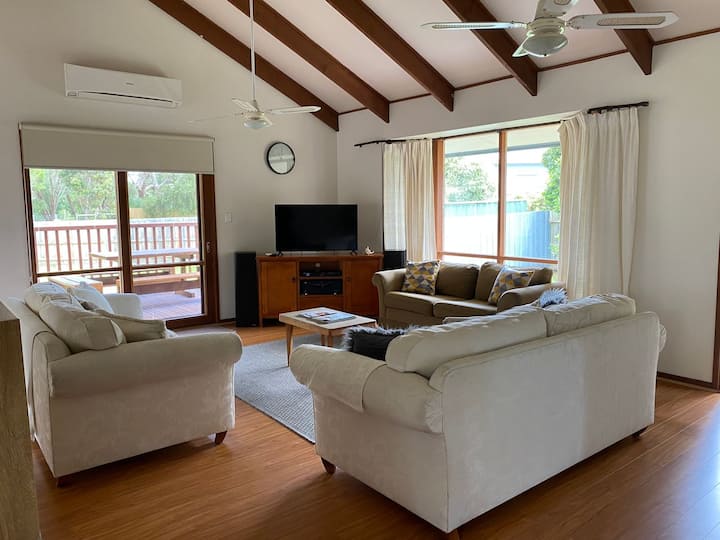 Great Cottage In A Great Location - Inverloch