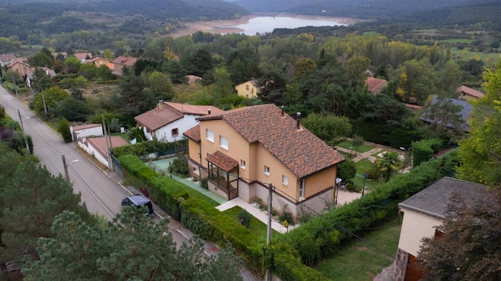 Casa El Cerezo Rojo - Villoslada de Cameros